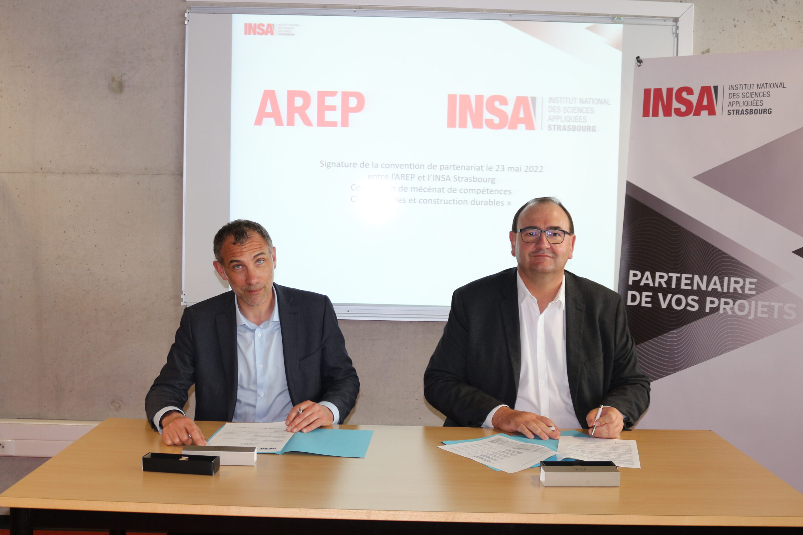 La société AREP, filiale de la SNCF Gares et Connexions renouvelle sa ...